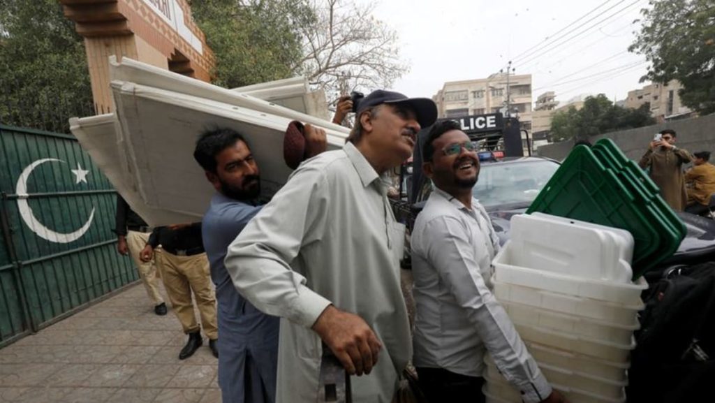 Pakistan election 2024: Who is running and what are the key issues ...